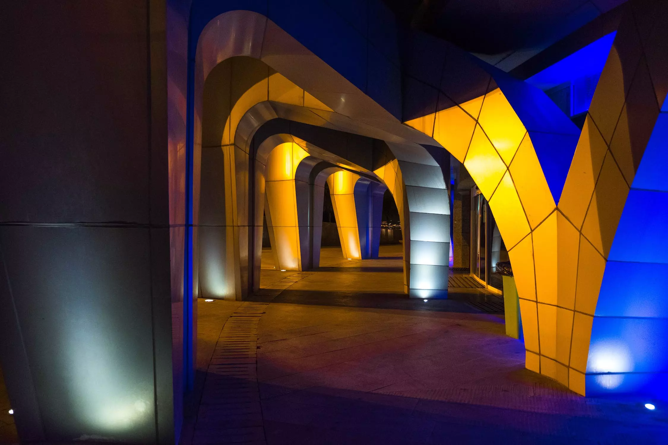 How to Change the Default Discord Video Background for Free