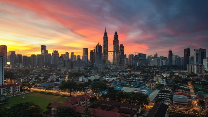 6 Amazing Skyscraper Zoom Backgrounds You Need to Try